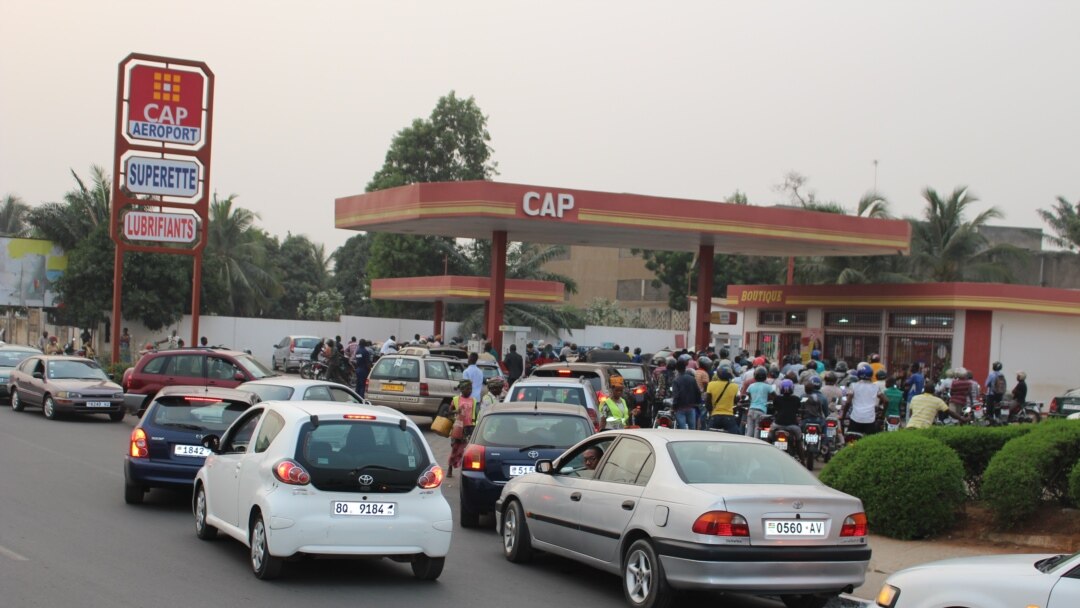 Togo : hausse des prix des carburants à la pompe, le super atteint 725 FCFA
